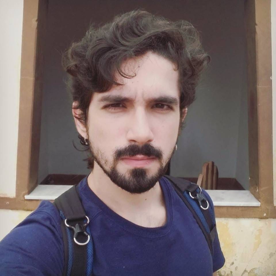 Marcelo Moura – Medium