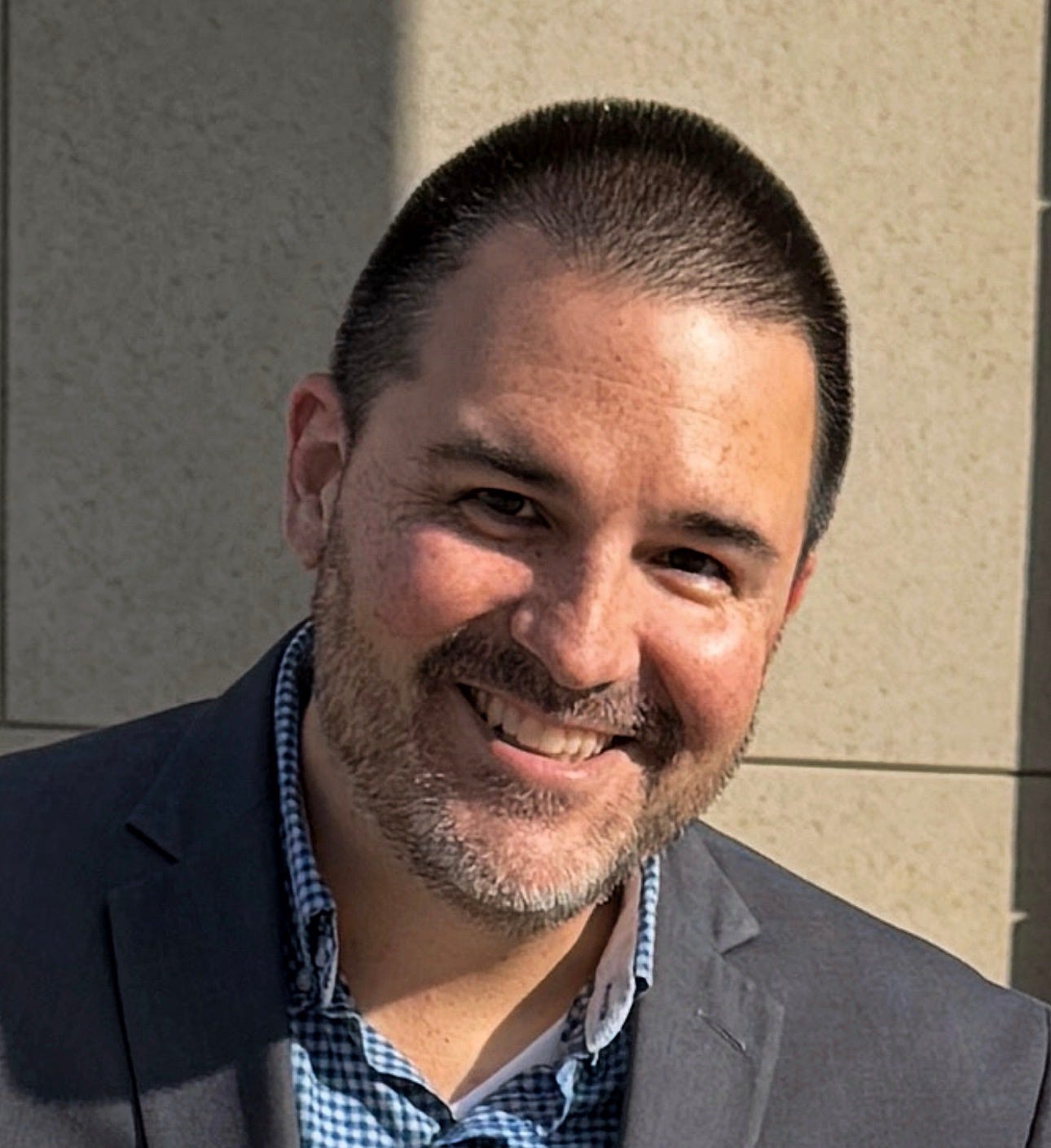 Vin Guerrero – Medium