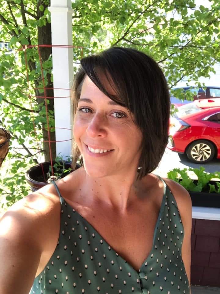 Sara Caron – Medium