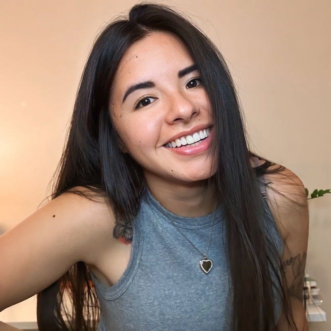 Gaby Gonzalez – Medium