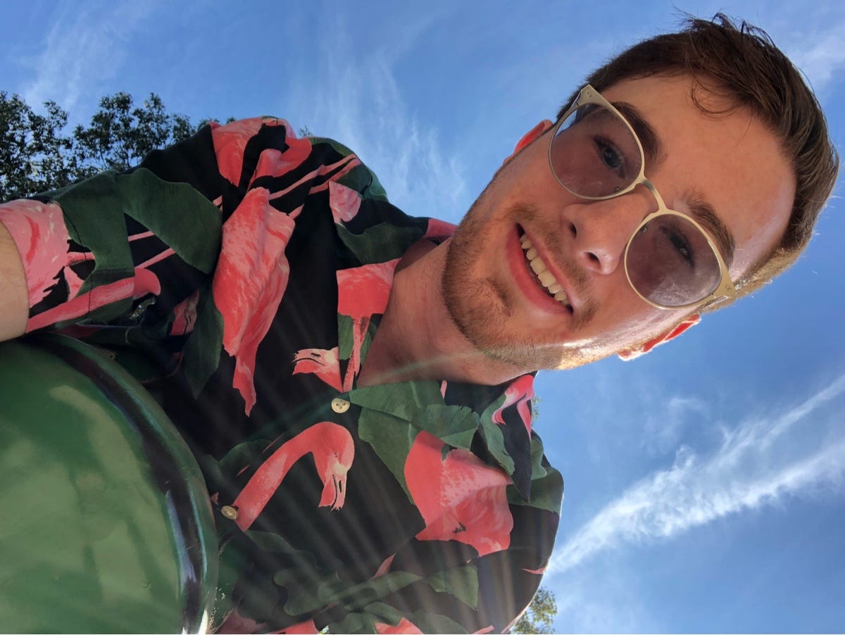 Alex Burgess – Medium