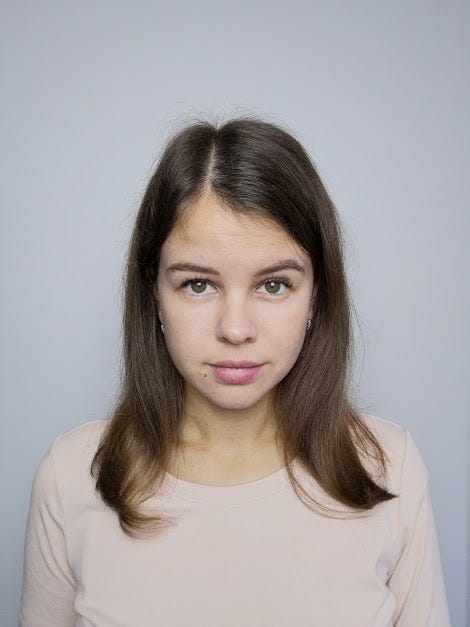 Ann Caly – Medium