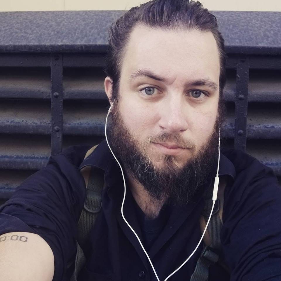 Atreyu Holm – Medium