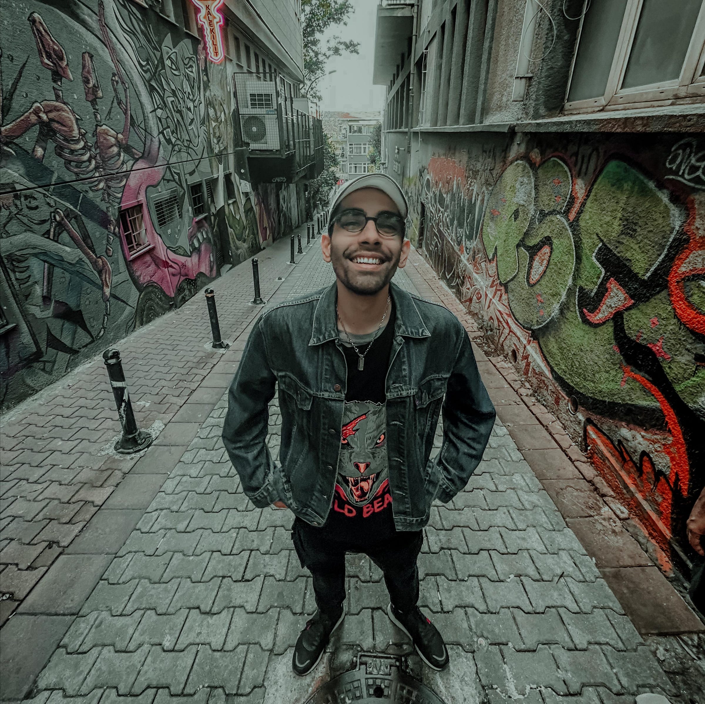 Dani – Medium