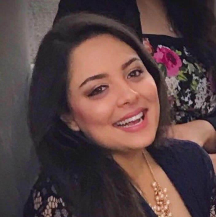 Sapphire Shabnam – Medium
