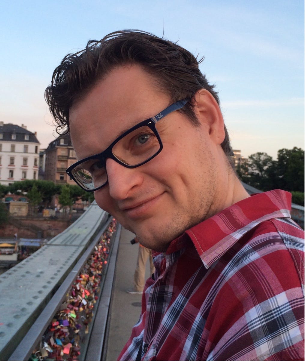 Wolfgang Rheinschmitt – Medium