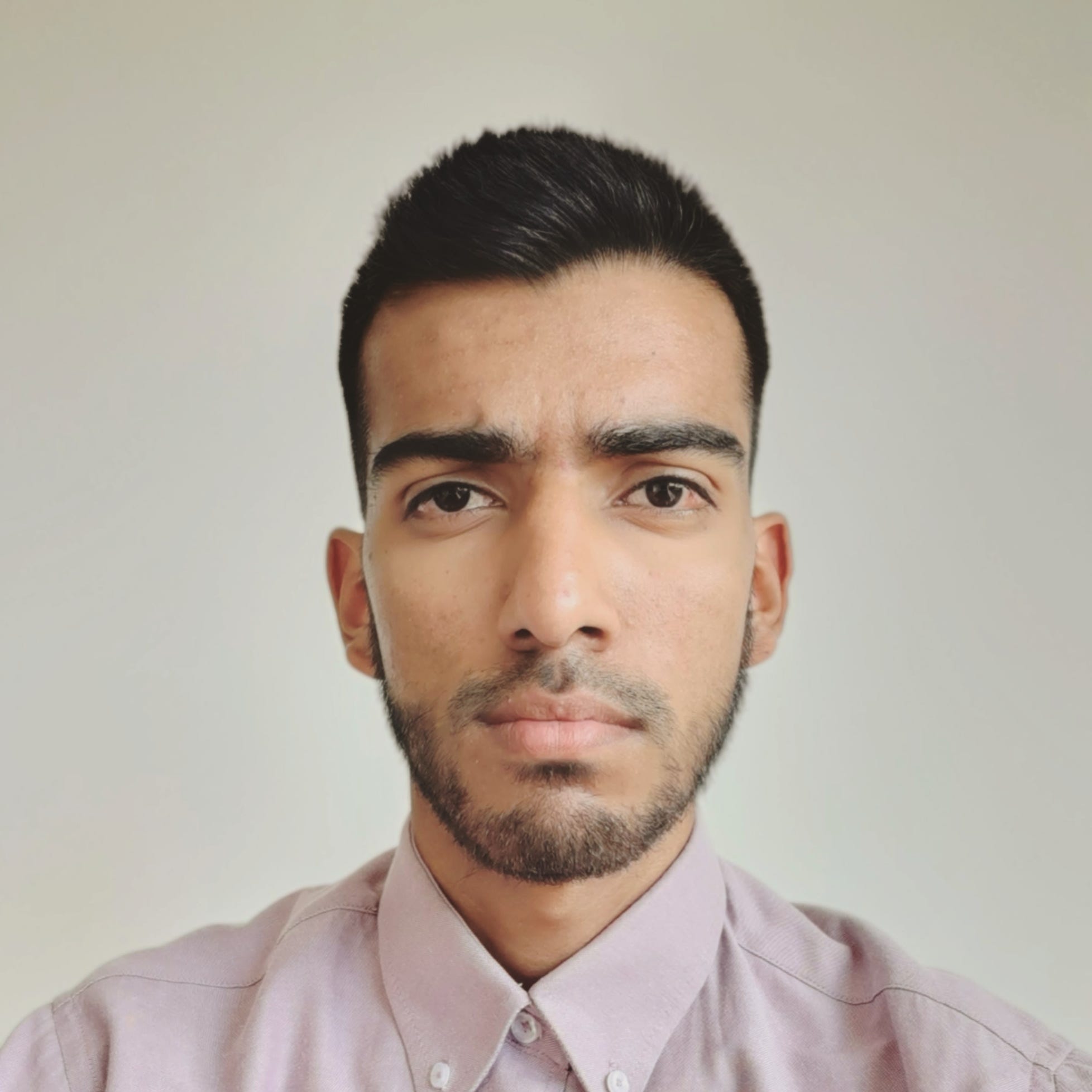 Víctor Olave – Medium