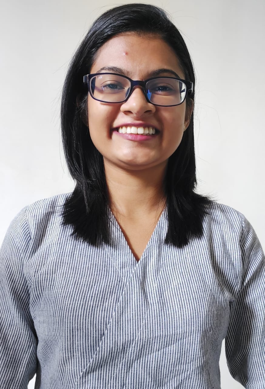 Piumi Navoda – Medium