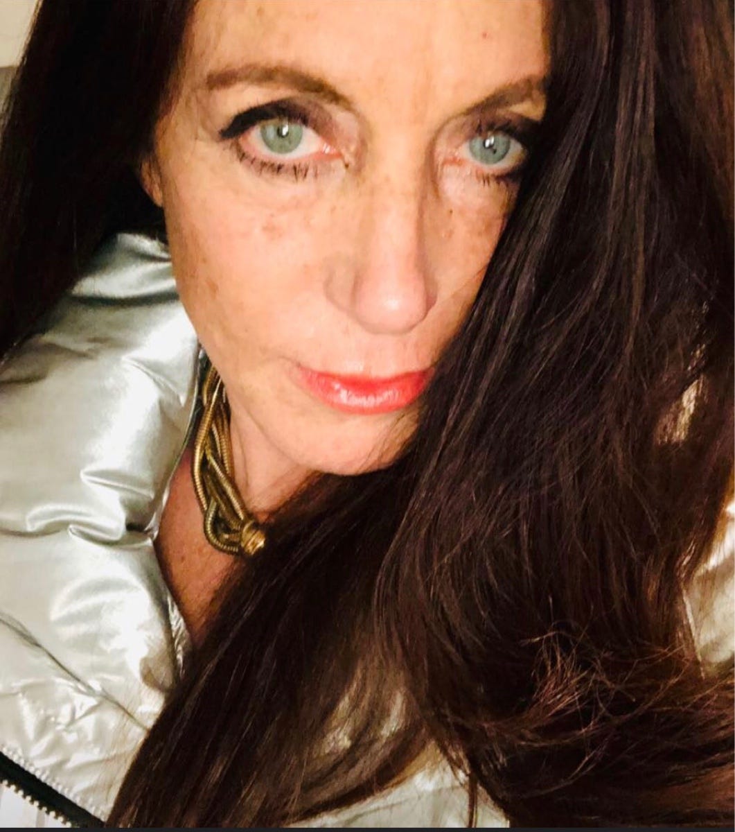 Ava Diamond – Medium