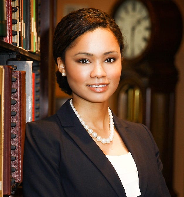 Janelle Bailey – Medium