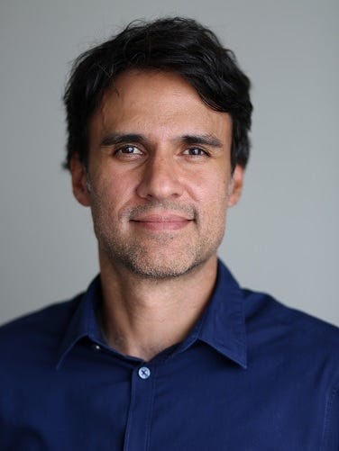 Bruno S. Pimentel – Medium