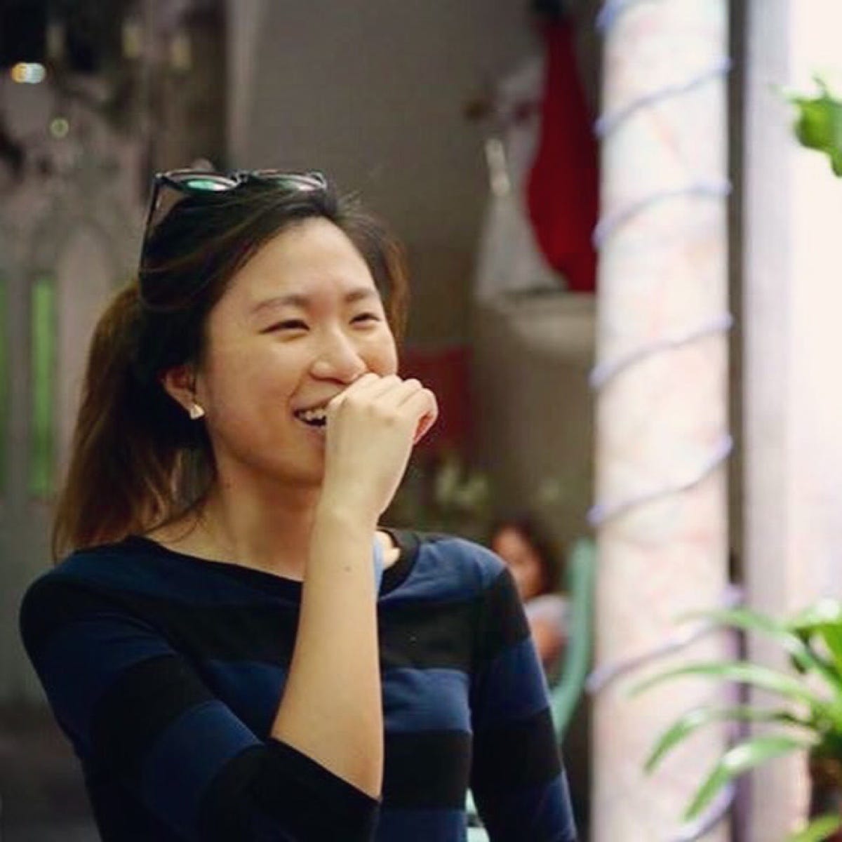 Karen Lky – Medium