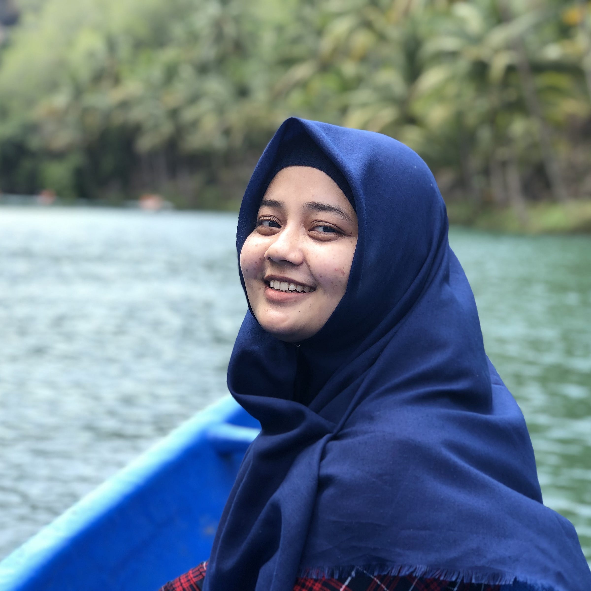 Yuzana Maung – Medium