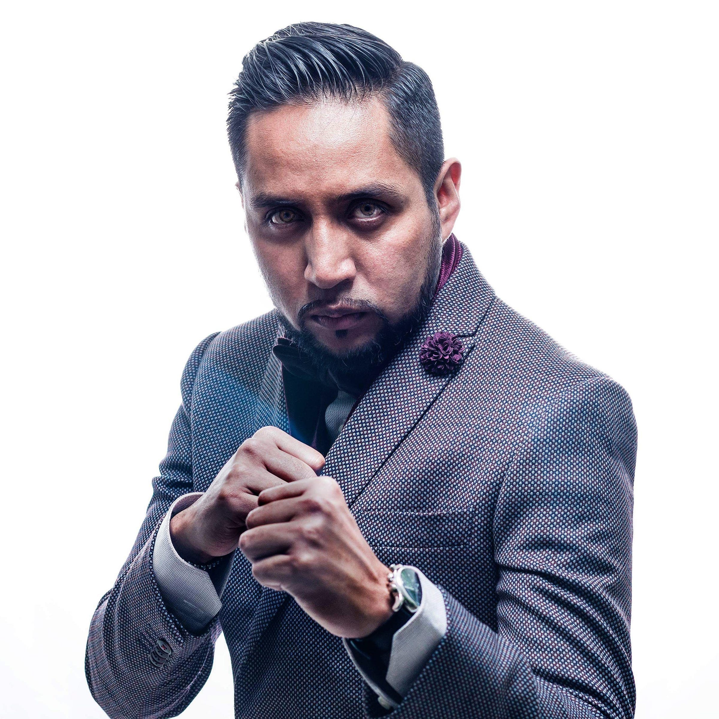 Alfredo Ulloa – Medium