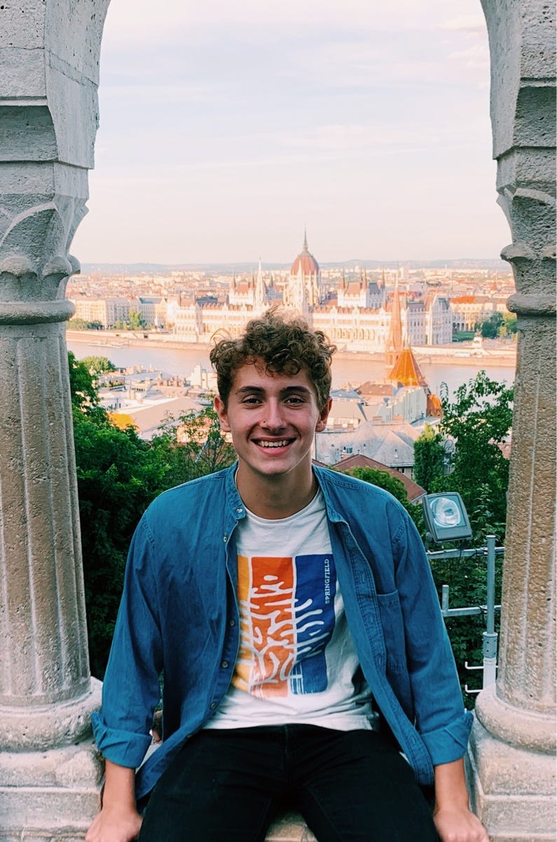 Liam Tidwell – Medium