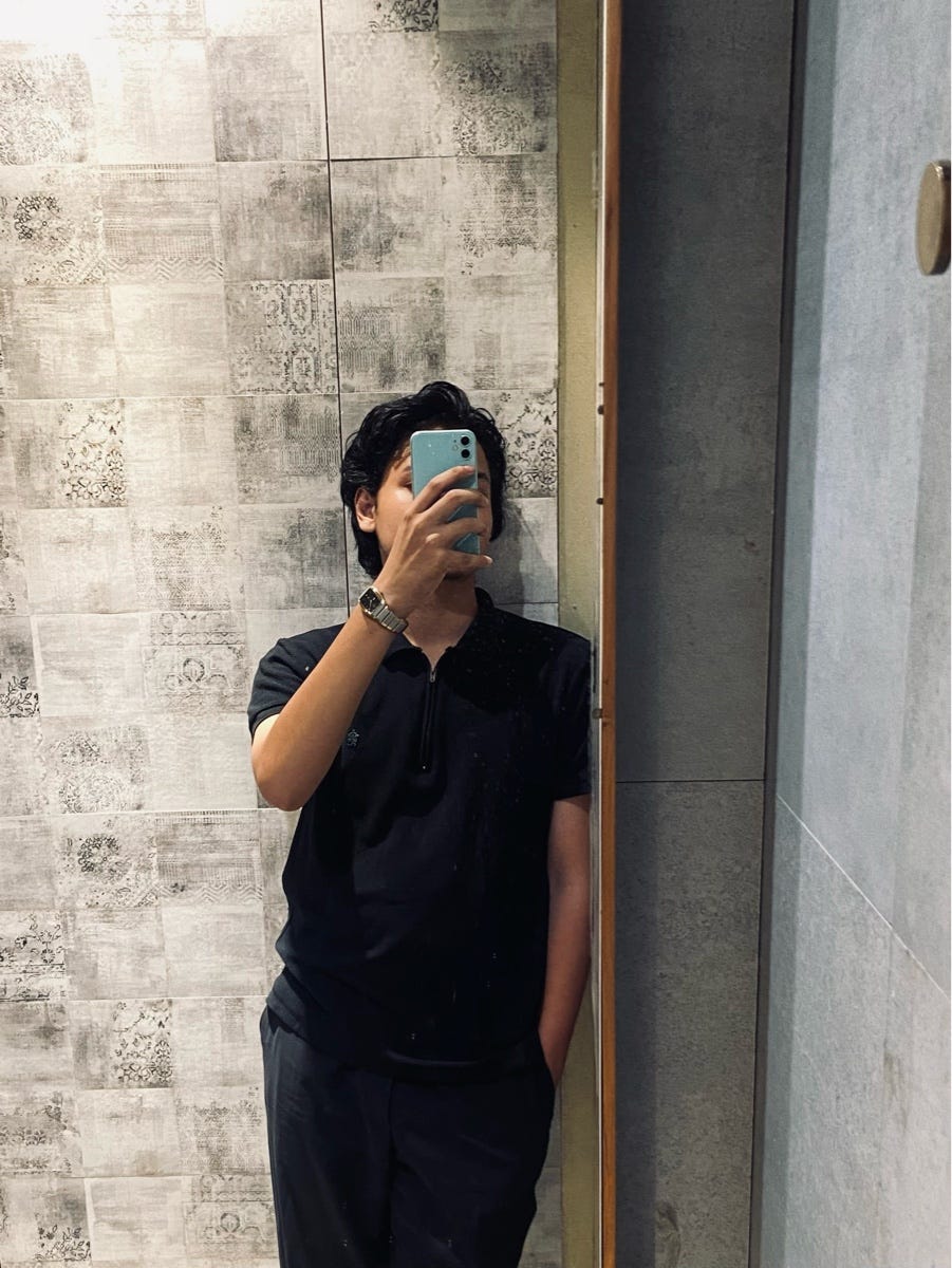 Samiul Stuff's – Medium