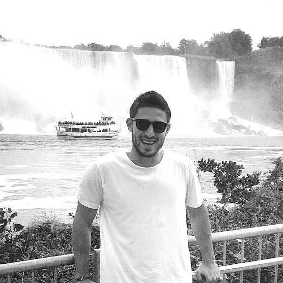 Guy Shachar – Medium