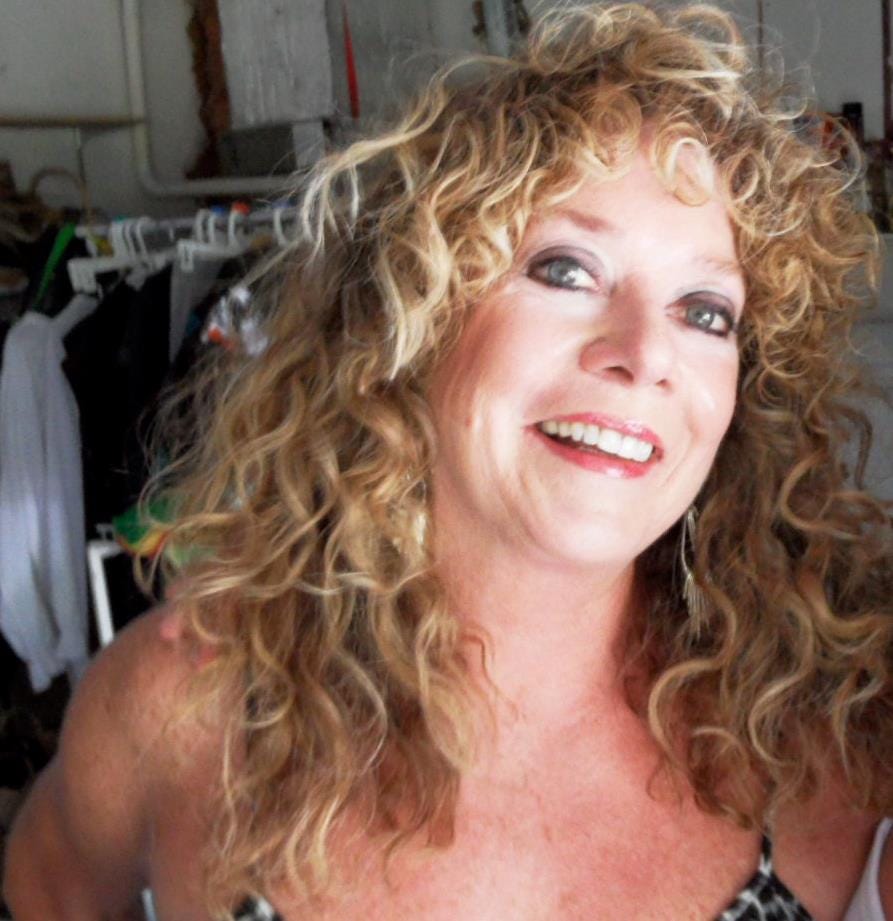 Christine Scioli – Medium