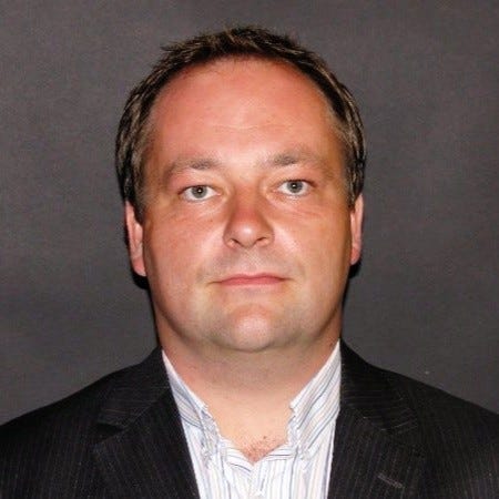 Paul C Vesse – Medium