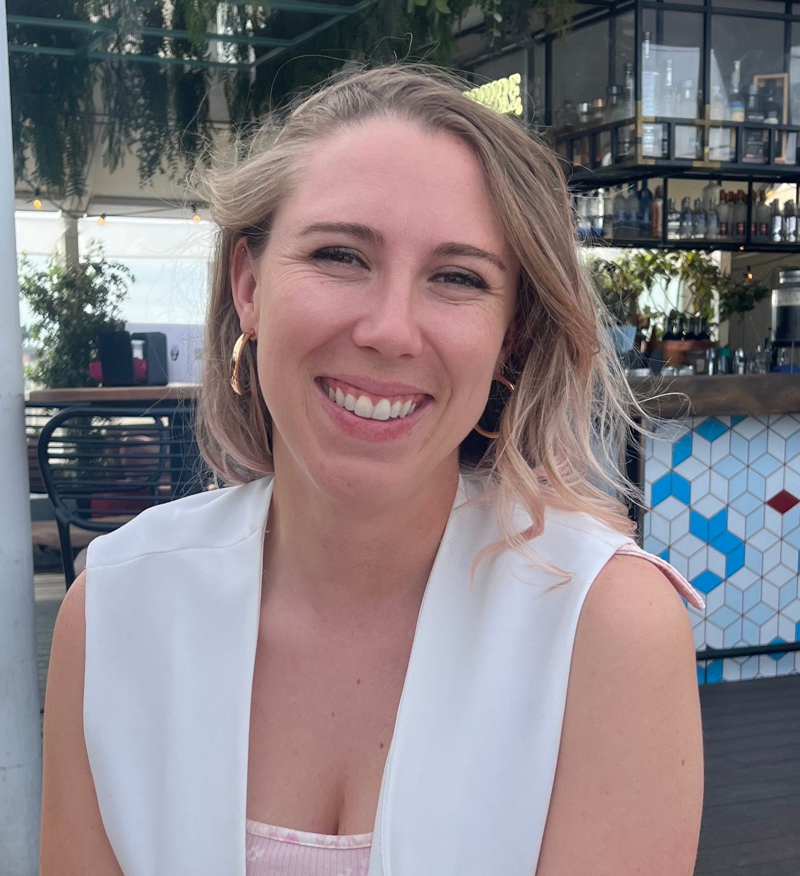 Olivia Joy – Medium