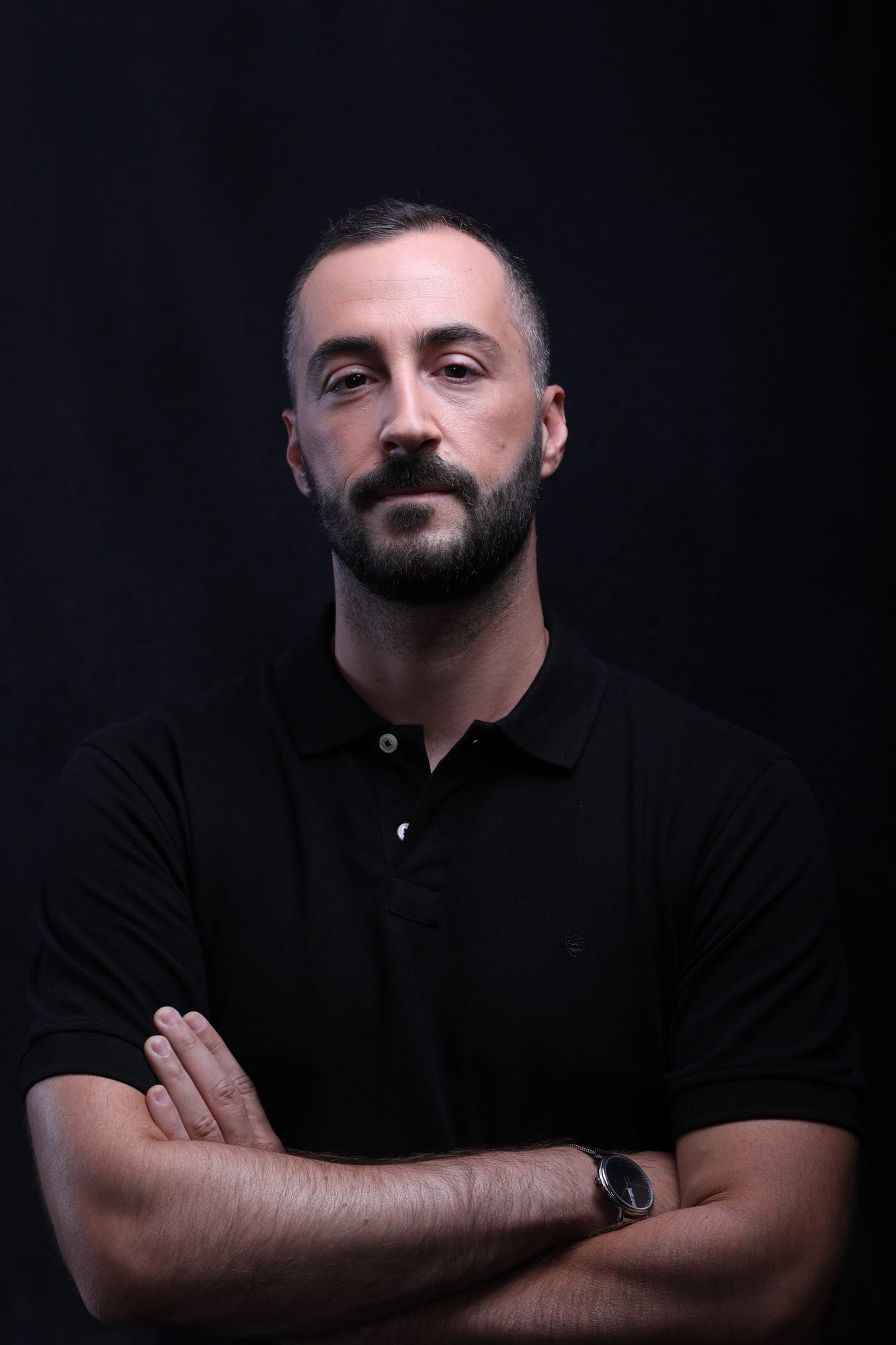 George Theodorou – Medium