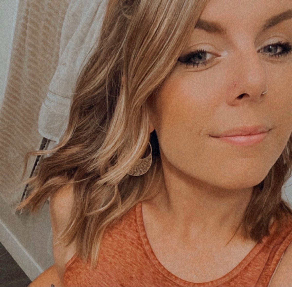 Amanda – Medium