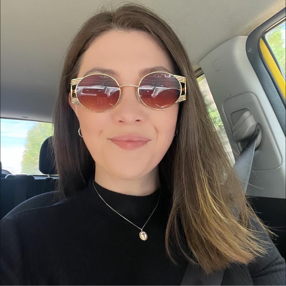 Danielle Sheller – Medium