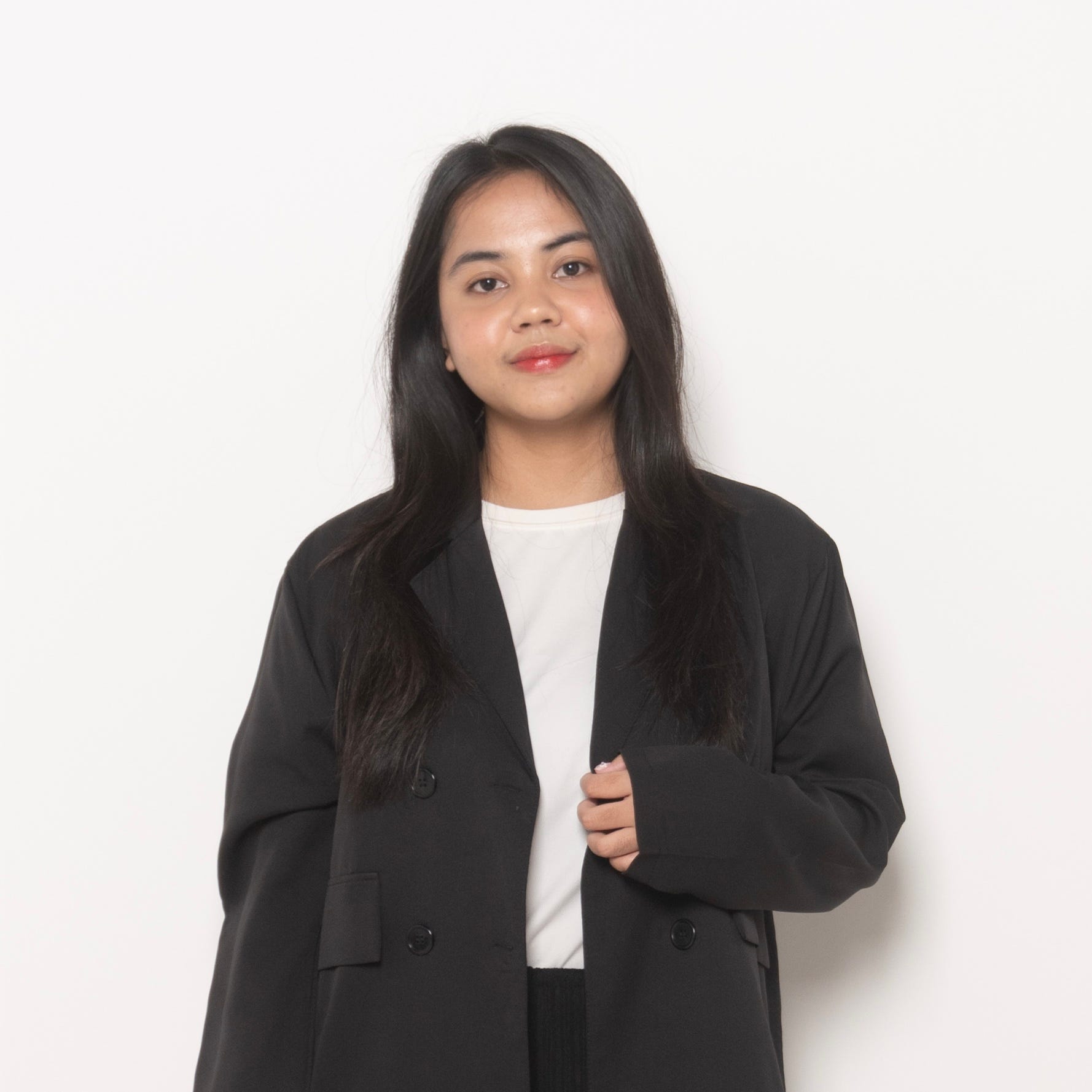 Ida Ayu Dewinta Krisnantari – Medium