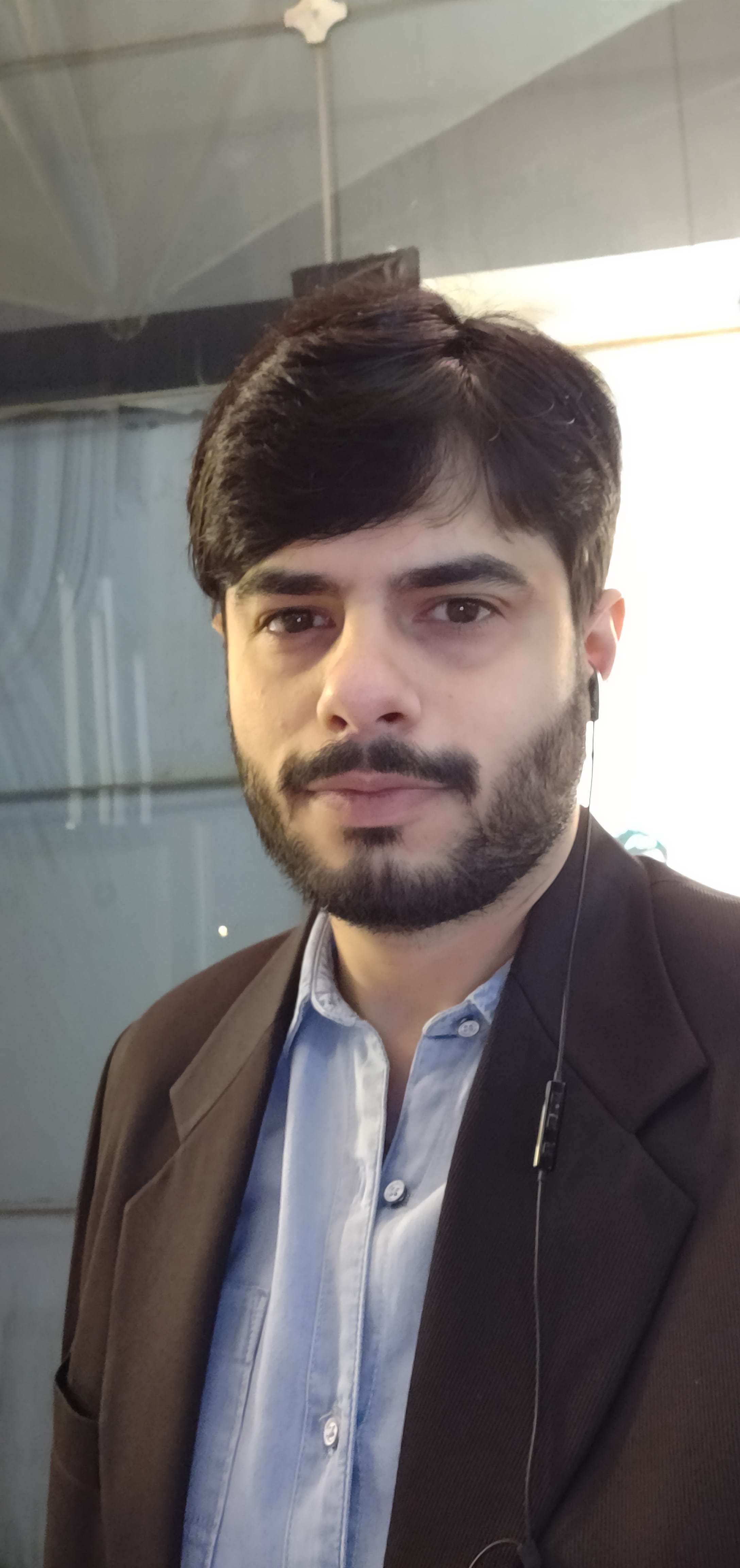 Ratul Sarna – Medium