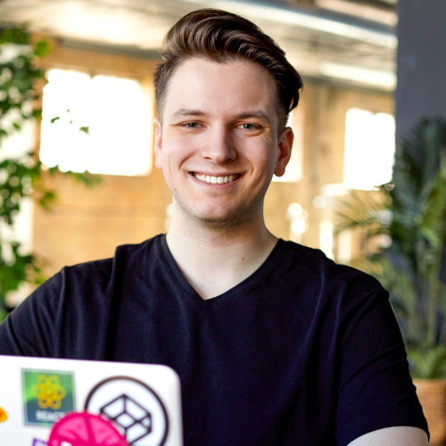 Zach Harris – Medium