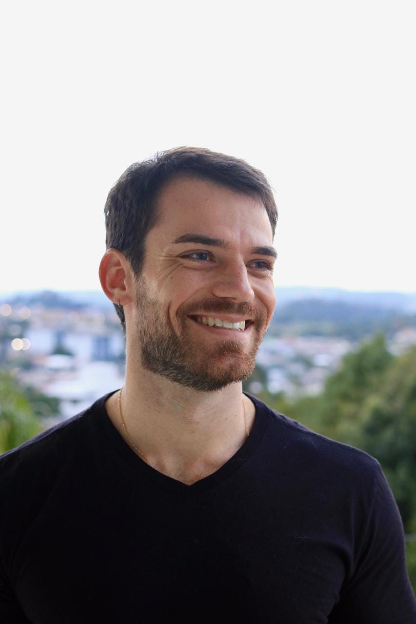 Gustavo Burger – Medium