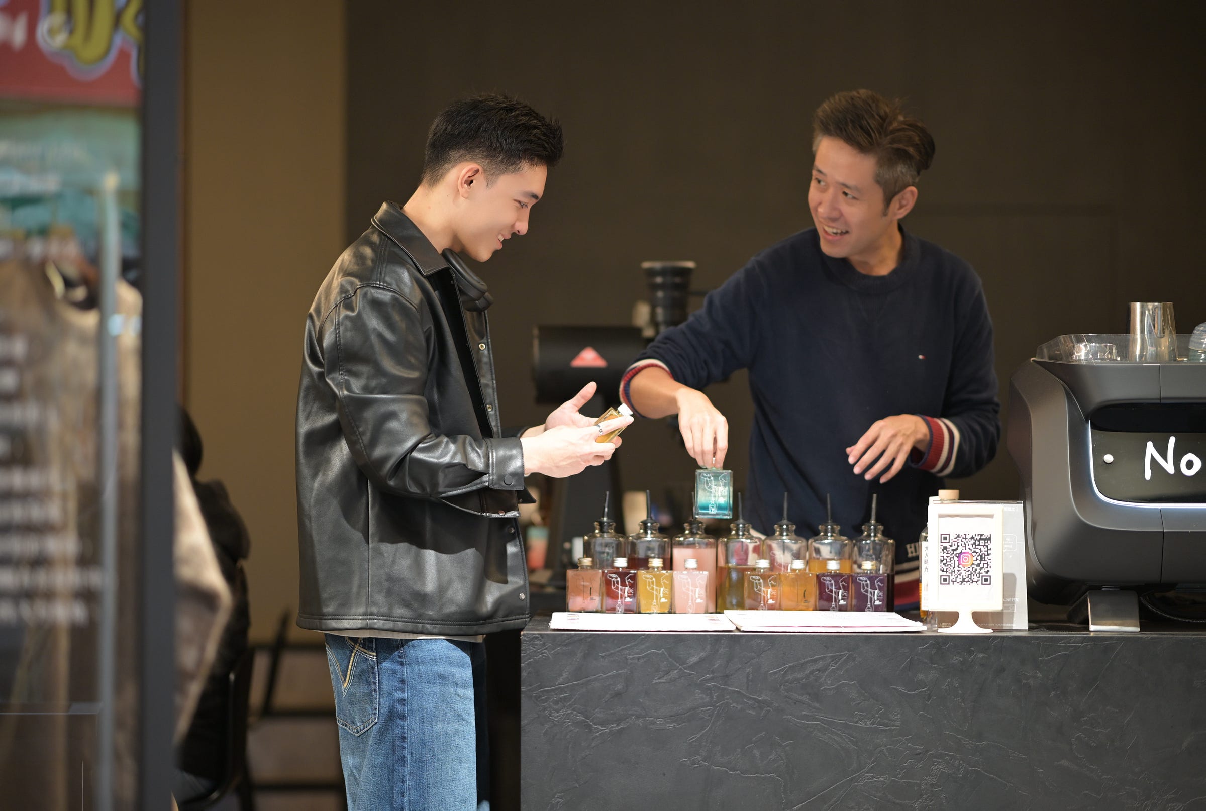 Han-Ju Chen – Medium