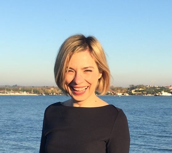 Simona Cotin – Medium