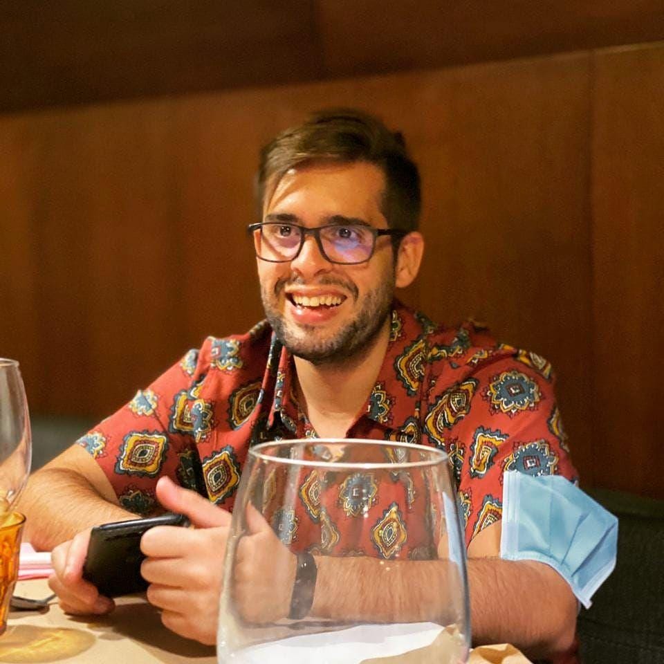 David Luque – Medium