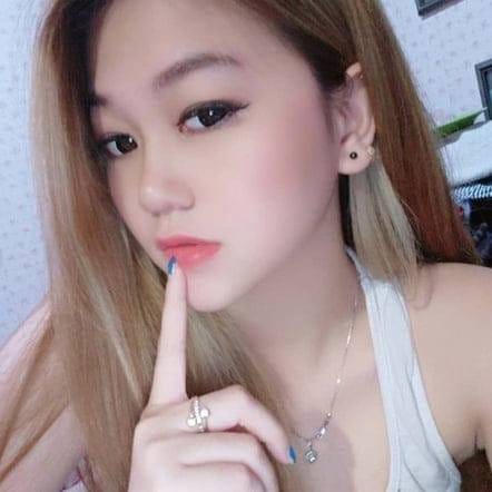 Clarisa Delia – Medium