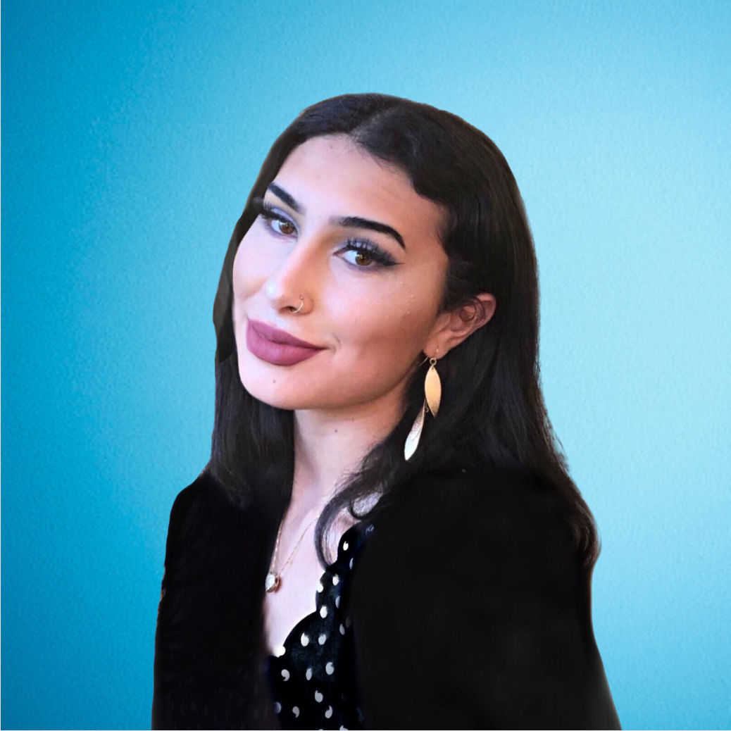 Zena Zwayyed – Medium