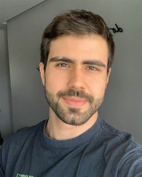 Alexandre Silva – Medium