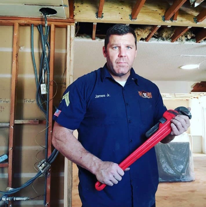 Jim And Son's Plumbing – Medium