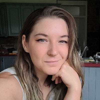 Taylor Fischer – Medium