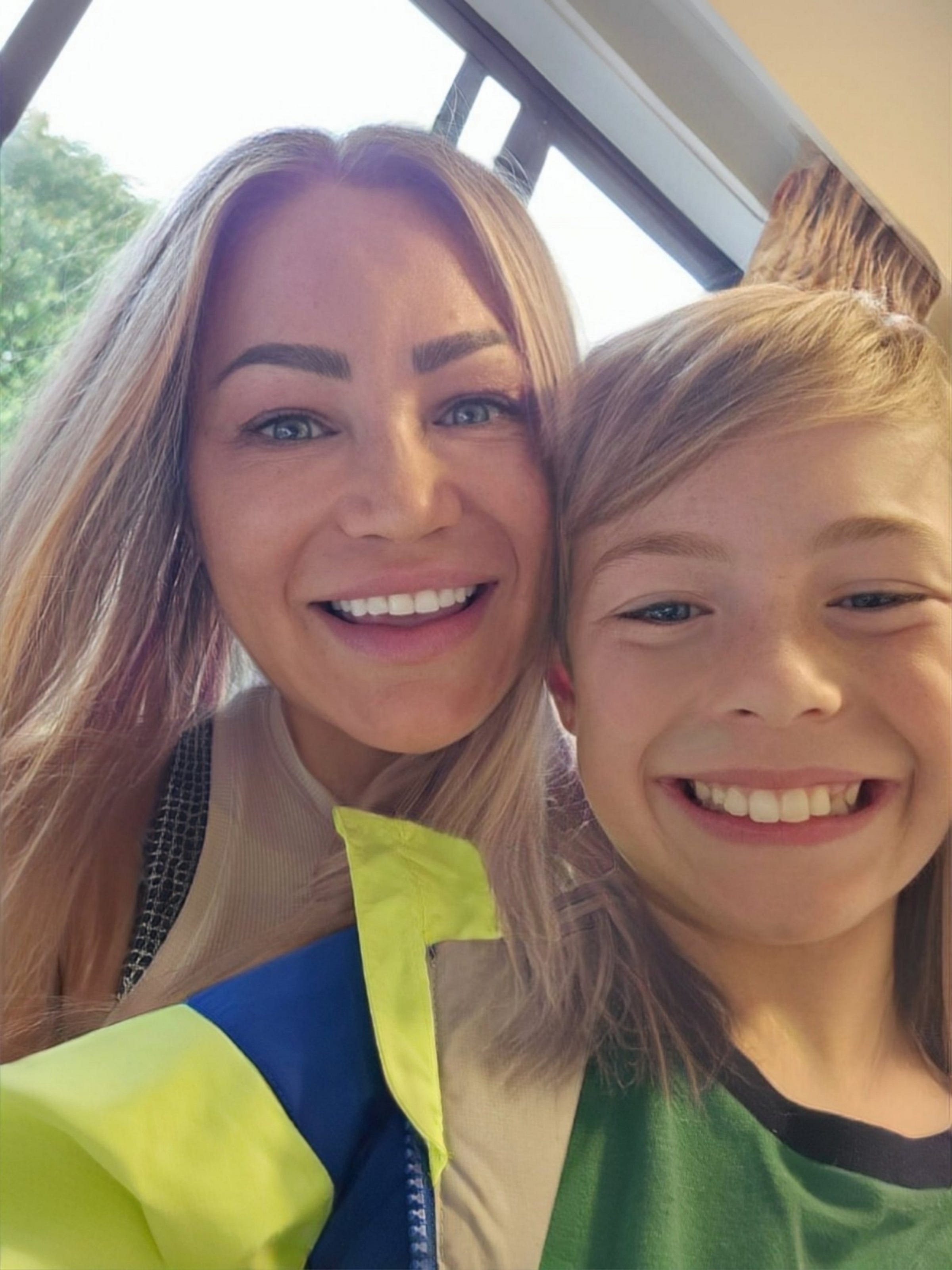 Stacey Kelly-Gil – Medium