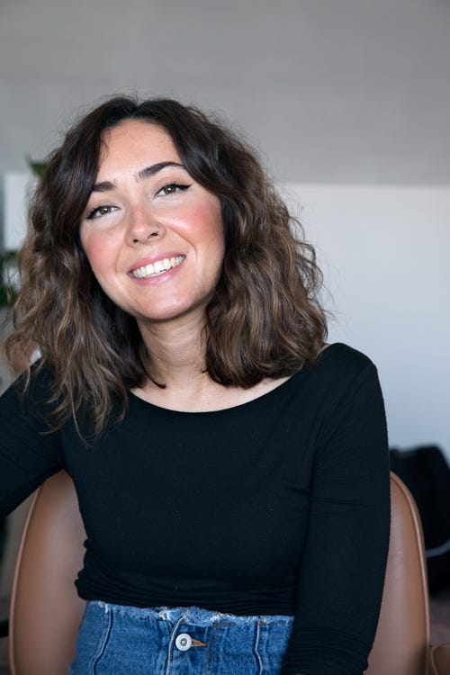 Mabel Busto – Medium