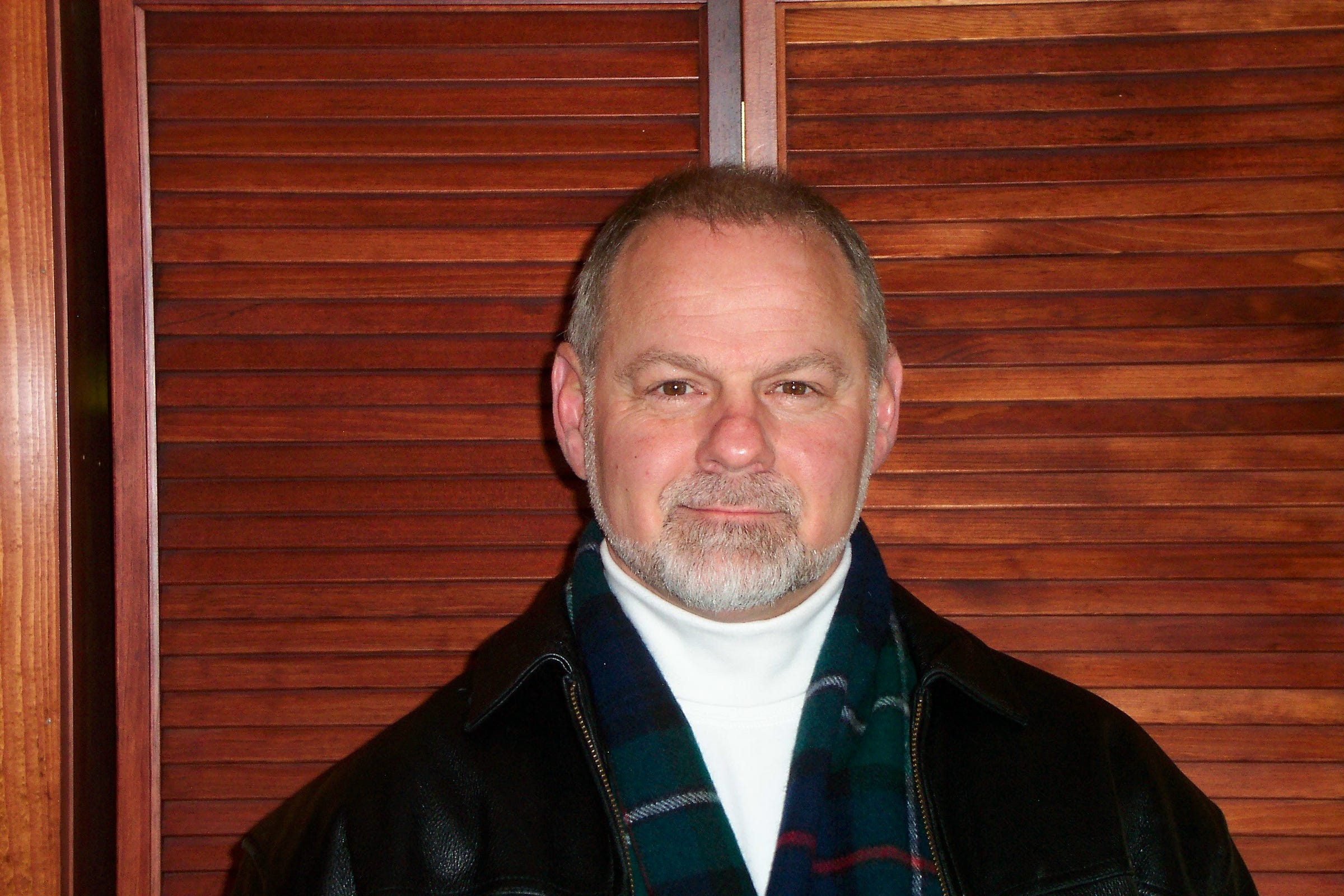 Gerald John Wells – Medium