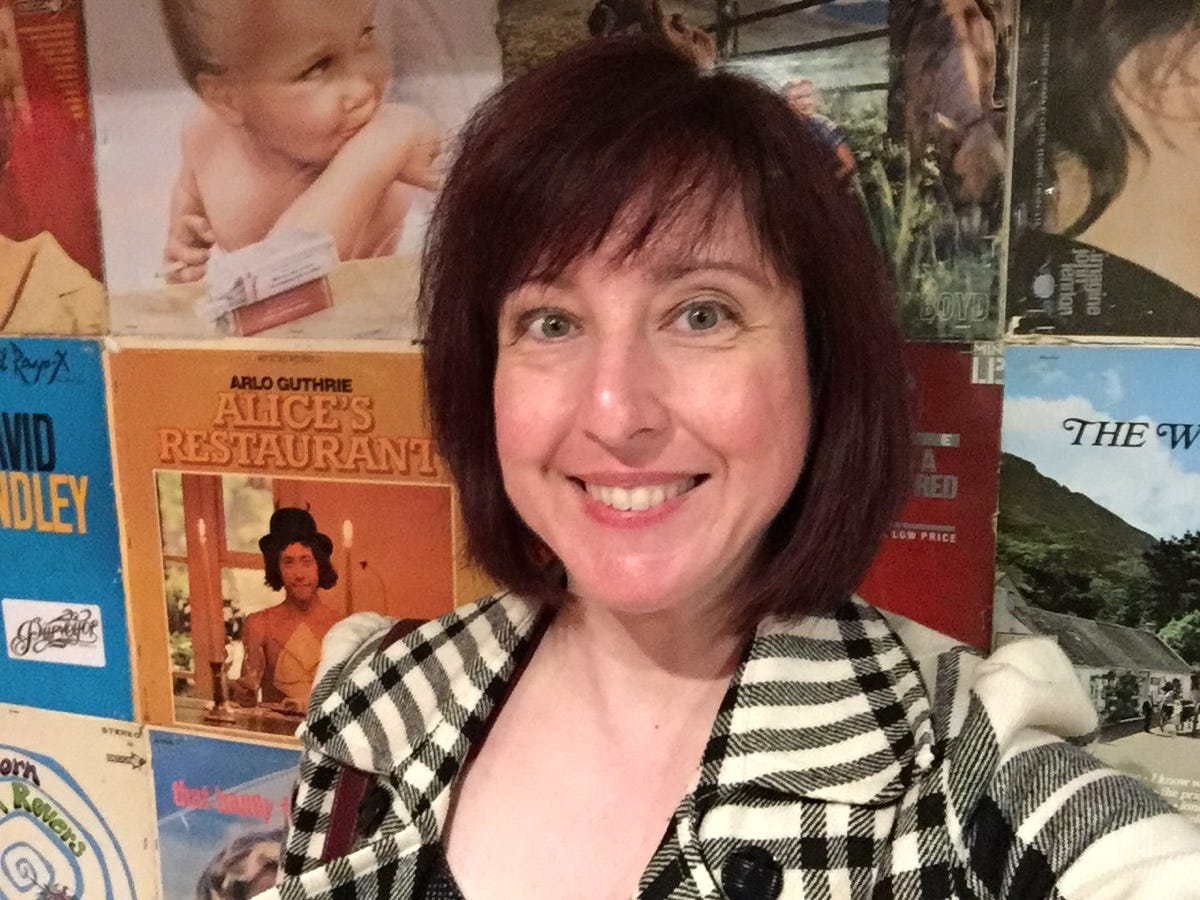 About – Elizabeth Moore – Medium