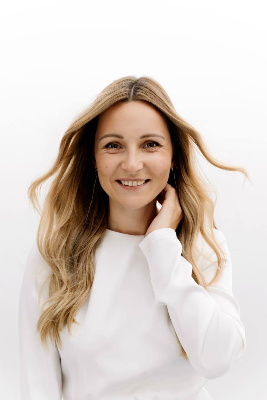 Lesia Dziuba – Medium