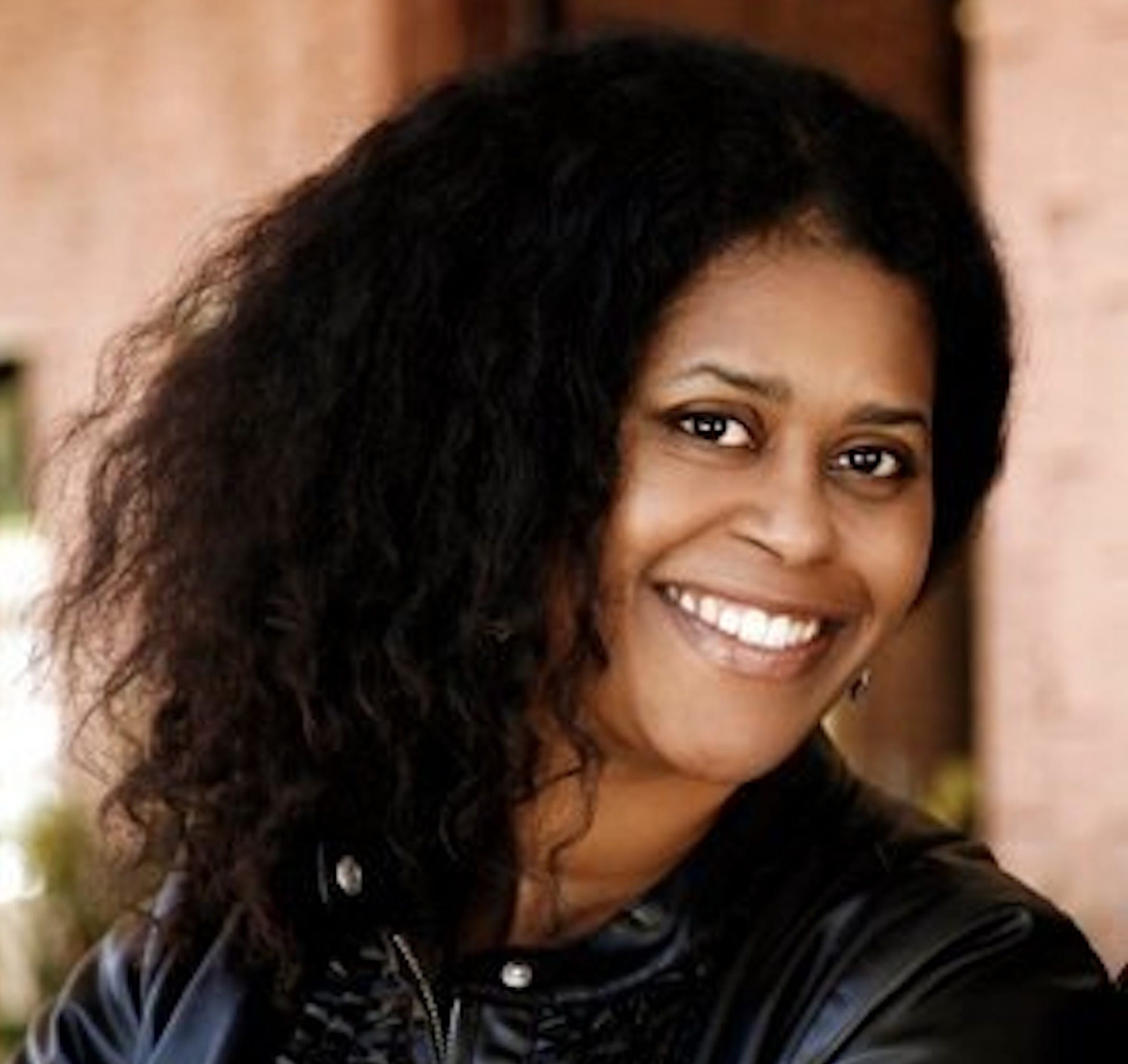 About – Lynea Diaz-Hagan – Medium