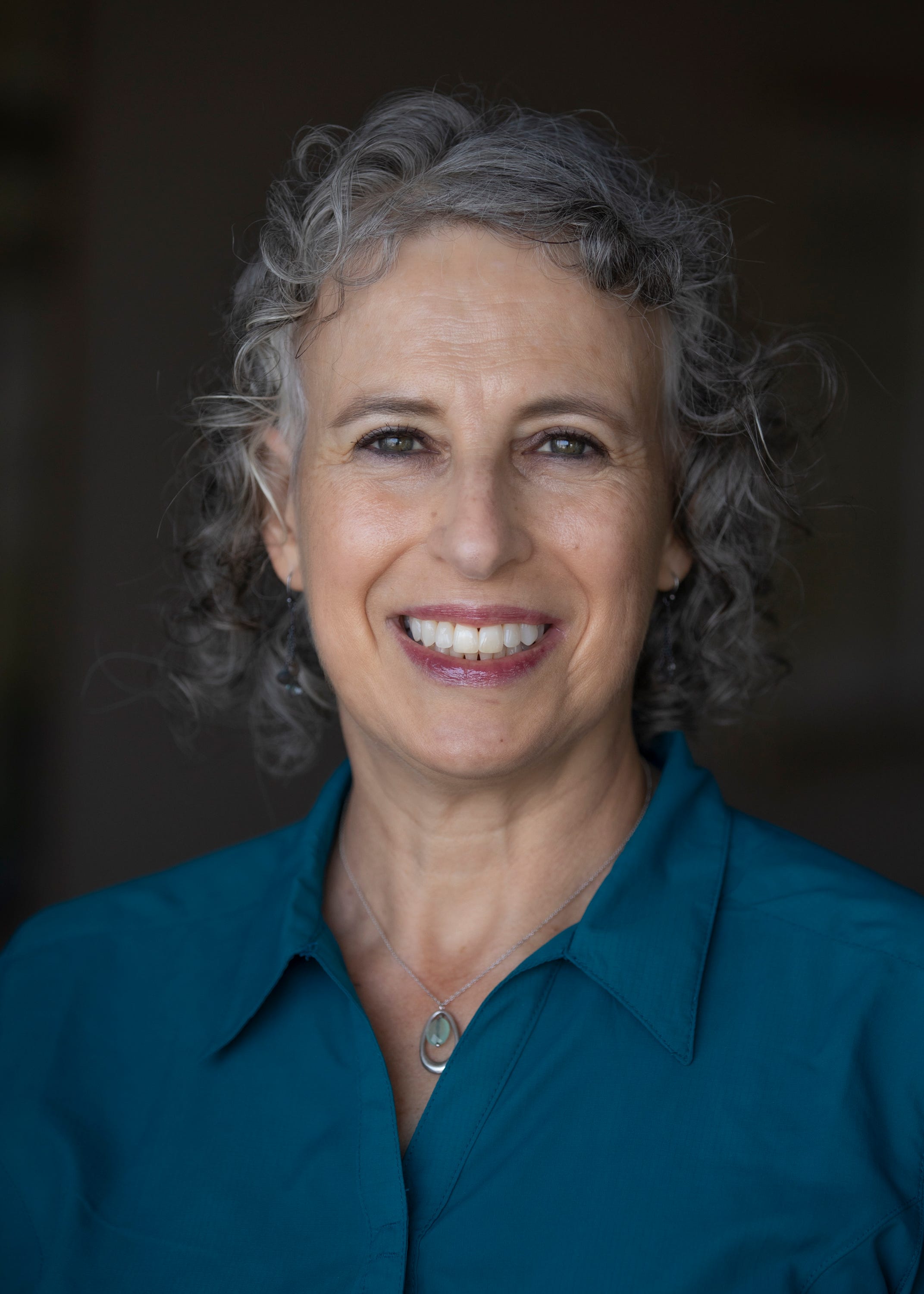 Jane Fischberg – Medium