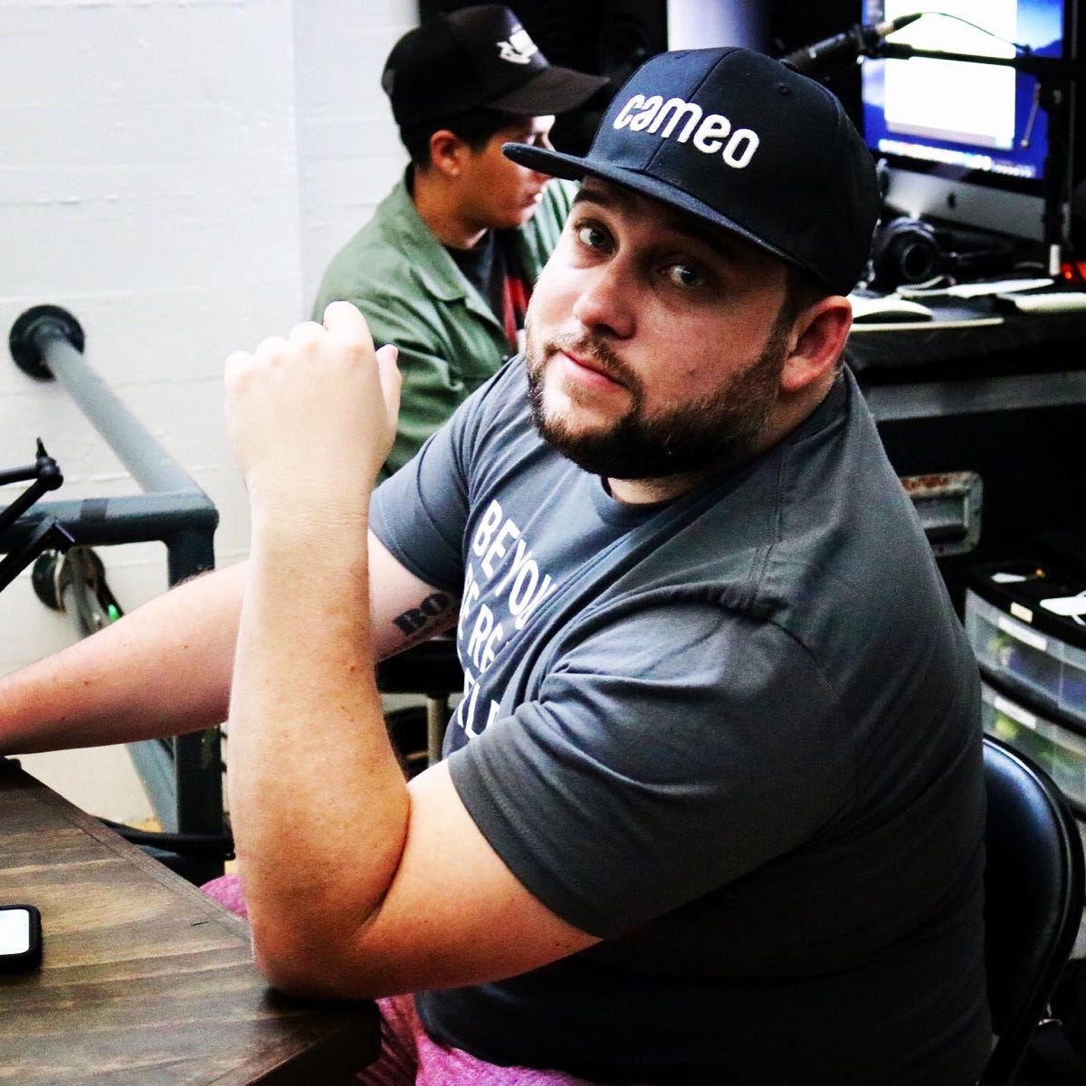 About – Kyle Singles – Medium