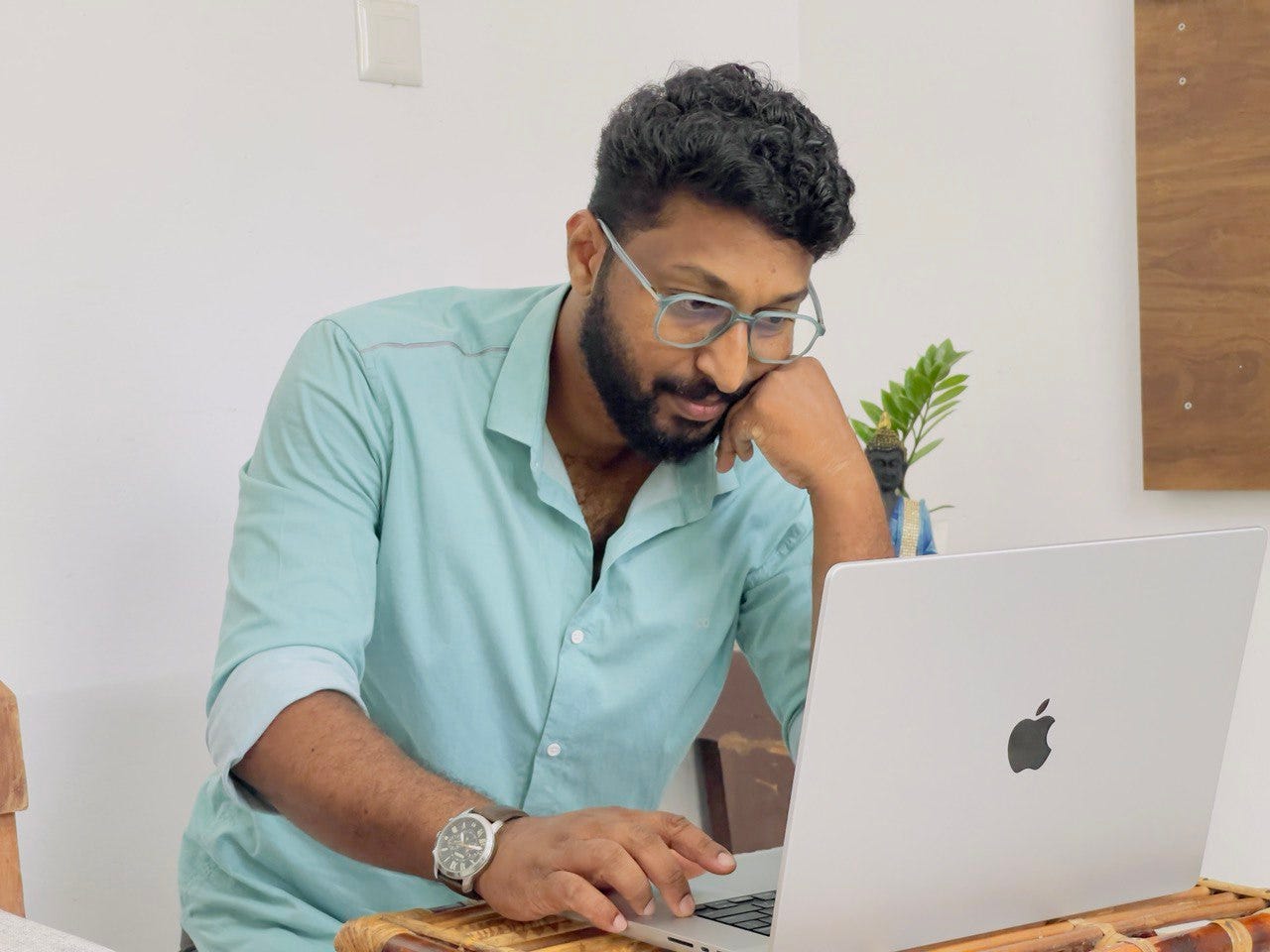 Hari Krishnan R – Medium