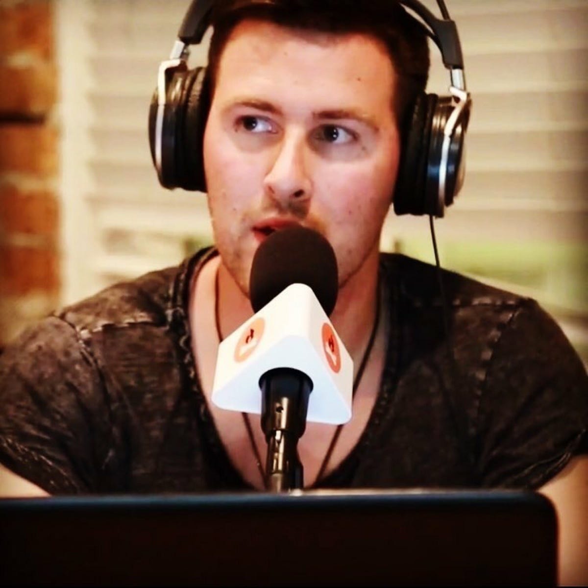 Daniel Whalen – Medium