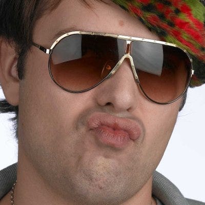 Nathan Barley @CryptoTrashBat – Medium